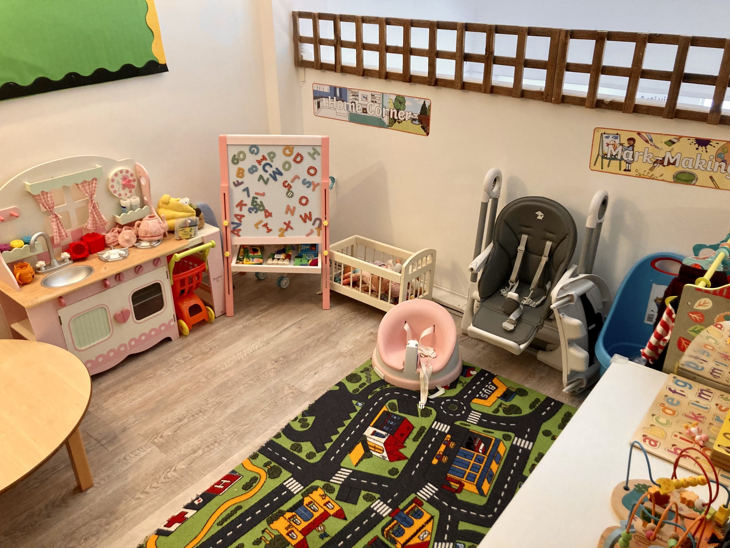 Virtual Tour - The Little Bumblebee