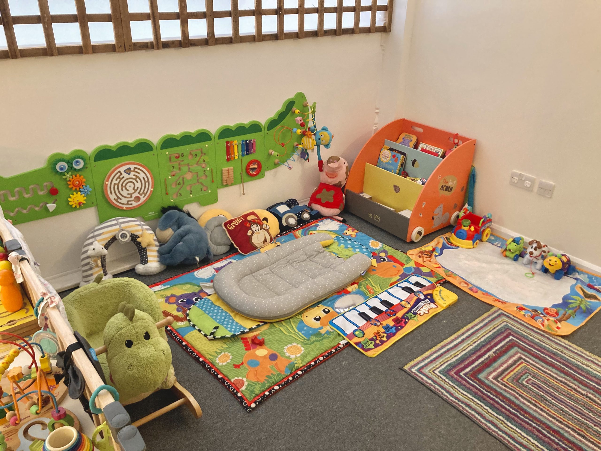 Virtual Tour - The Little Bumblebee